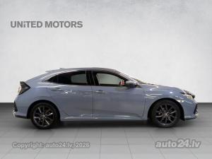 Grey Honda Civic 2020 in Tallinn, with an engine capacity of 0.00 L and mileage of 66 thousand km for 17990 €, photo 11 on AUTOMOTO.COM.LV