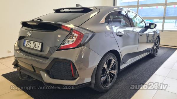 Grey Honda Civic 2020 in Tartu, with an engine capacity of 1.00 L and mileage of 174 thousand km for 11900 €, photo 3 on AUTOMOTO.COM.LV