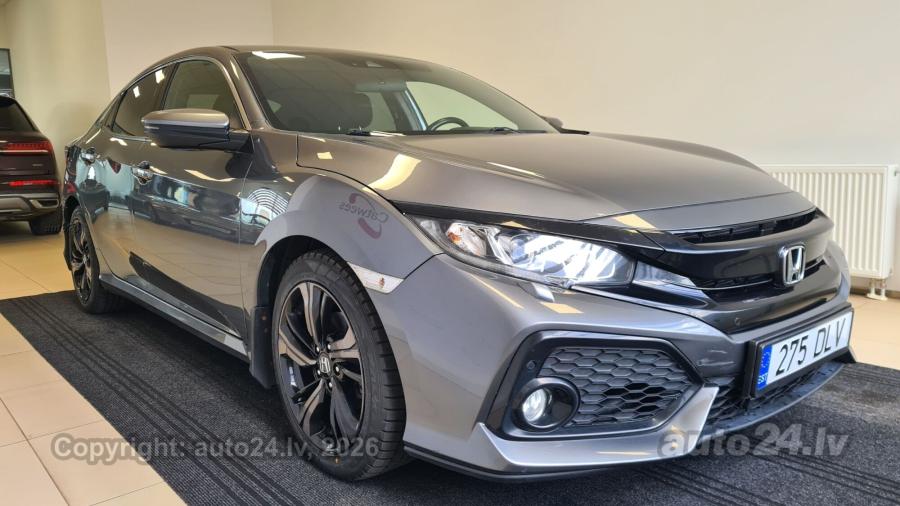 Grey Honda Civic 2020 in Tartu, with an engine capacity of 1.00 L and mileage of 174 thousand km for 11900 €, photo 3 on AUTOMOTO.COM.LV