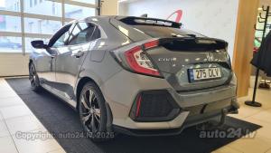 Grey Honda Civic 2020 in Tartu, with an engine capacity of 1.00 L and mileage of 174 thousand km for 11900 €, photo 5 on AUTOMOTO.COM.LV