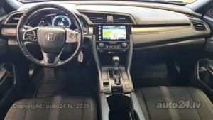 Grey Honda Civic 2020 in Tartu, with an engine capacity of 1.00 L and mileage of 174 thousand km for 11900 €, photo 10 on AUTOMOTO.COM.LV