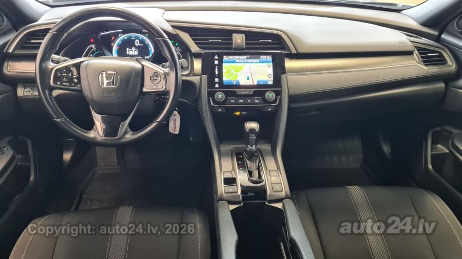 Grey Honda Civic 2020 in Tartu, with an engine capacity of 1.00 L and mileage of 174 thousand km for 11900 €, photo 10 on AUTOMOTO.COM.LV
