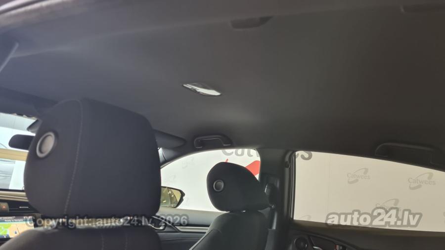 Grey Honda Civic 2020 in Tartu, with an engine capacity of 1.00 L and mileage of 174 thousand km for 11900 €, photo 14 on AUTOMOTO.COM.LV