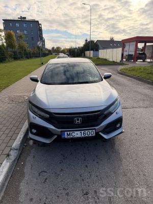 Pelēks Honda Civic 2020 Rīga, ar dzinēja tilpumu 1.50 L un nobraukumu 154 tūkst. km par 15000 €, foto 3 vietnē AUTOMOTO.COM.LV