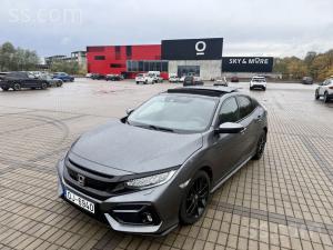 Pelēks Honda Civic 2020 Rīga, ar dzinēja tilpumu 1.50 L un nobraukumu 83 tūkst. km par 14750 €, foto  vietnē AUTOMOTO.COM.LV