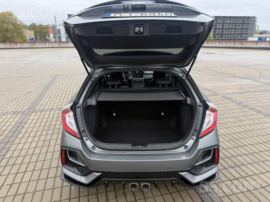Pelēks Honda Civic 2020 Rīga, ar dzinēja tilpumu 1.50 L un nobraukumu 83 tūkst. km par 14750 €, foto 15 vietnē AUTOMOTO.COM.LV