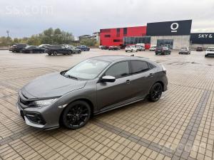 Pelēks Honda Civic 2020 Rīga, ar dzinēja tilpumu 1.50 L un nobraukumu 83 tūkst. km par 14750 €, foto 18 vietnē AUTOMOTO.COM.LV