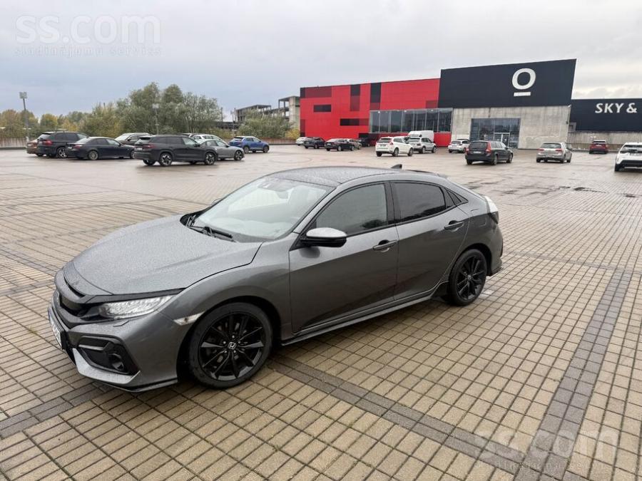 Pelēks Honda Civic 2020 Rīga, ar dzinēja tilpumu 1.50 L un nobraukumu 83 tūkst. km par 14750 €, foto 18 vietnē AUTOMOTO.COM.LV