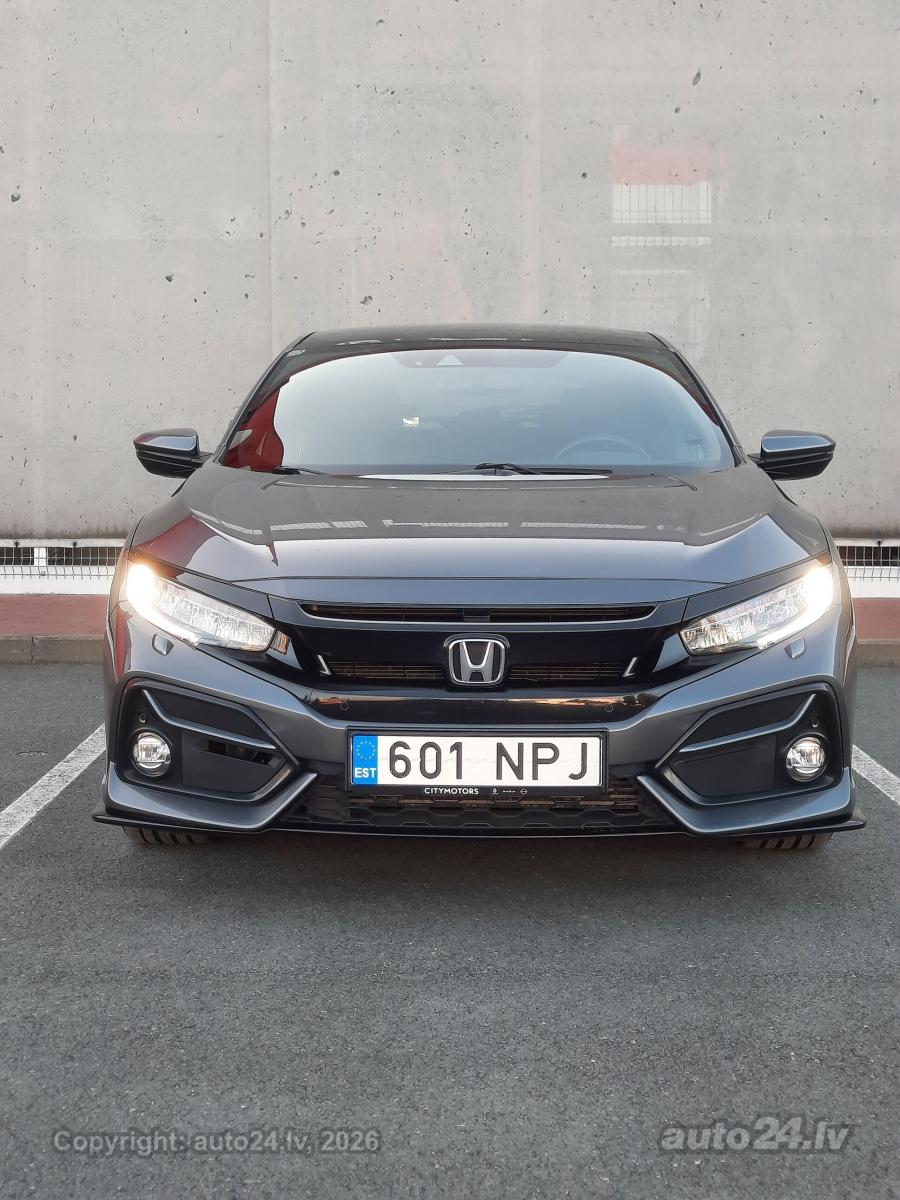 Pelēks Honda Civic 2021 Tallina, ar dzinēja tilpumu 1.50 L un nobraukumu 53 tūkst. km par 20500 €, foto 3 vietnē AUTOMOTO.COM.LV