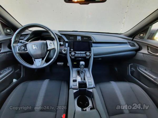 Pelēks Honda Civic 2021 Tallina, ar dzinēja tilpumu 1.50 L un nobraukumu 53 tūkst. km par 20500 €, foto 8 vietnē AUTOMOTO.COM.LV