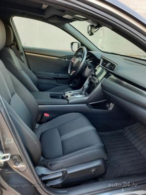 Pelēks Honda Civic 2021 Tallina, ar dzinēja tilpumu 1.50 L un nobraukumu 53 tūkst. km par 20500 €, foto 9 vietnē AUTOMOTO.COM.LV