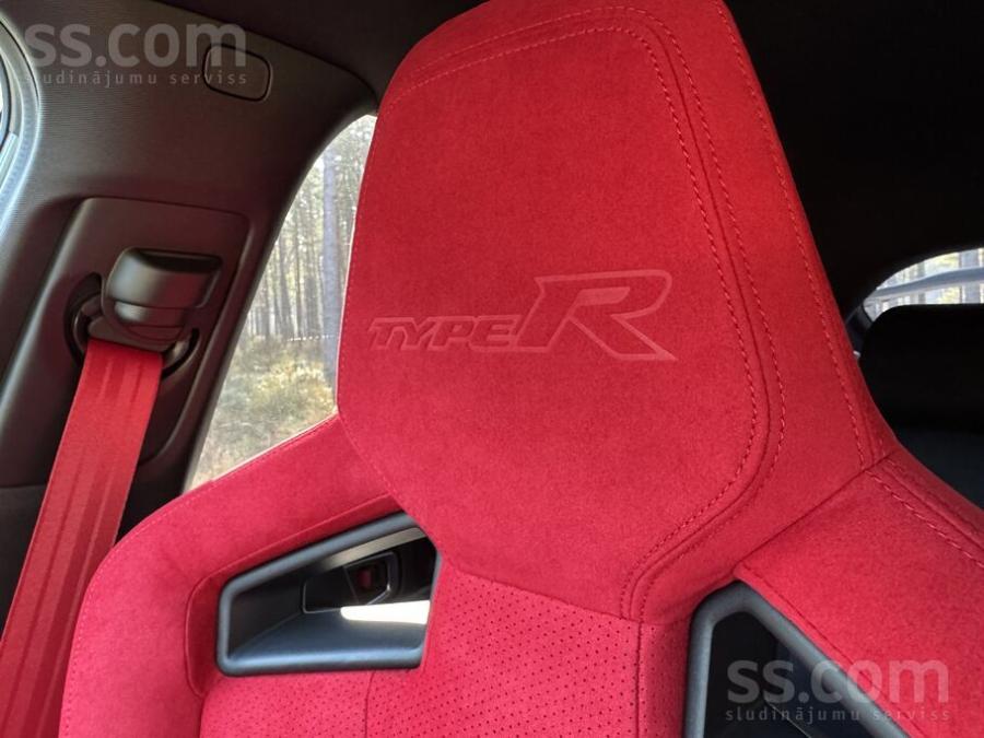 Pelēks Honda Civic 2025 Rīga, ar dzinēja tilpumu 2.00 L un nobraukumu 4 tūkst. km par 52500 €, foto 25 vietnē AUTOMOTO.COM.LV