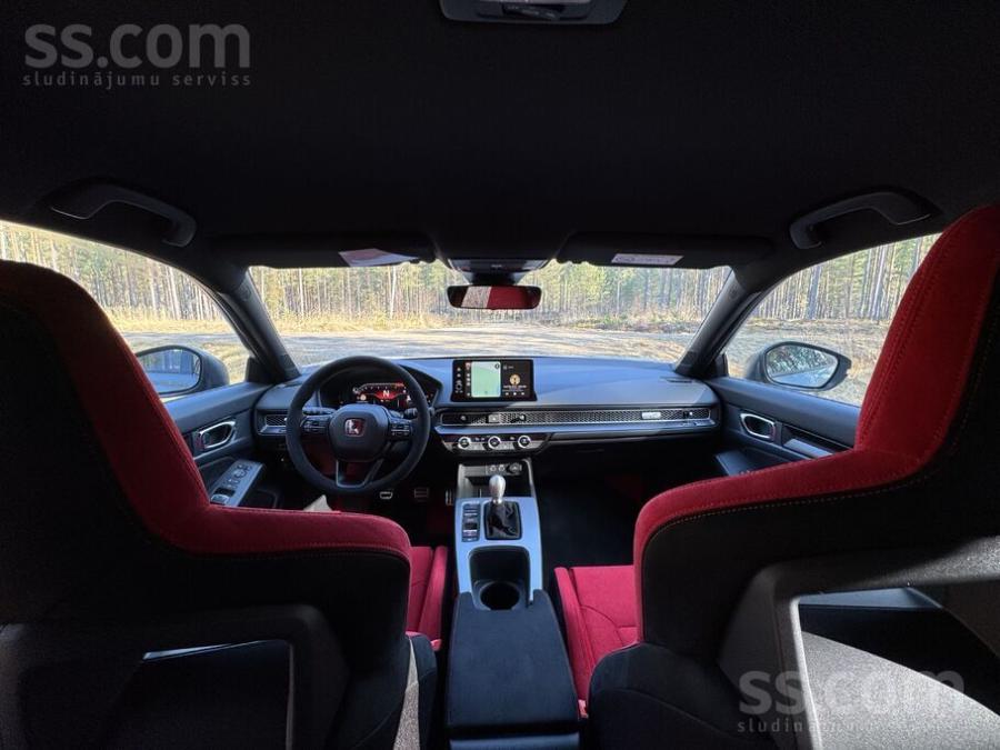 Pelēks Honda Civic 2025 Rīga, ar dzinēja tilpumu 2.00 L un nobraukumu 4 tūkst. km par 52500 €, foto 26 vietnē AUTOMOTO.COM.LV