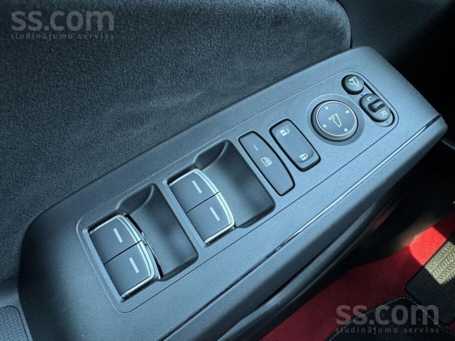Pelēks Honda Civic 2025 Rīga, ar dzinēja tilpumu 2.00 L un nobraukumu 4 tūkst. km par 52500 €, foto 28 vietnē AUTOMOTO.COM.LV