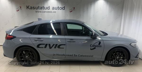 Pelēks Honda Civic 2026 Tallina, ar dzinēja tilpumu 2.00 L un nobraukumu 500 tūkst. km par 34800 €, foto 3 vietnē AUTOMOTO.COM.LV