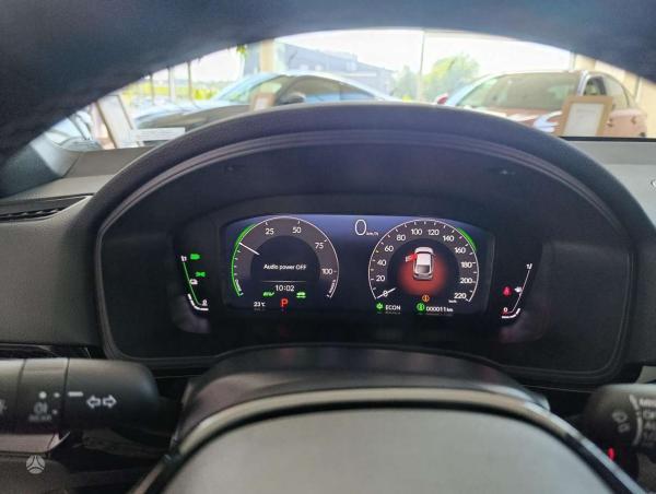Grey Honda Civic 2026 in Vilnius, with an engine capacity of 1.99 L and mileage of 0 thousand km for 37490 €, photo 9 on AUTOMOTO.COM.LV