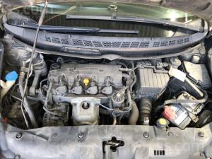 Grey Honda Civic 2006 in Liepaja, with an engine capacity of 1.80 L and mileage of 266 thousand km for 1950 €, photo 8 on AUTOMOTO.COM.LV