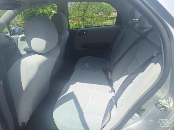 Grey Honda Civic 2006 in Jurbarkas, with an engine capacity of 1.40 L and mileage of 169 thousand km for 2450 €, photo 4 on AUTOMOTO.COM.LV