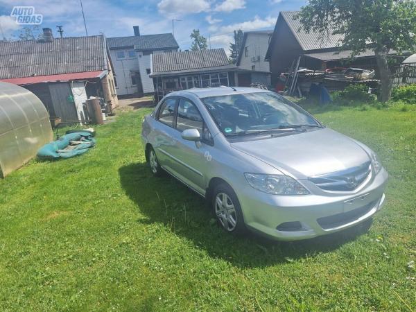Grey Honda Civic 2006 in Jurbarkas, with an engine capacity of 1.40 L and mileage of 169 thousand km for 2450 €, photo 8 on AUTOMOTO.COM.LV