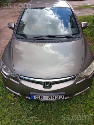 Grey Honda Civic 2006 in Kuldiga, with an engine capacity of 1.80 L and mileage of 26 thousand km for 500 €, photo  on AUTOMOTO.COM.LV