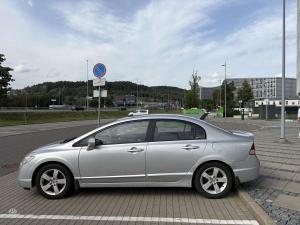 Pelēks Honda Civic 2006 Viļņa, ar dzinēja tilpumu 1.80 L un nobraukumu 239 tūkst. km par 2050 €, foto 6 vietnē AUTOMOTO.COM.LV