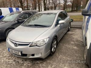 Pelēks Honda Civic 2007 Tallina, ar dzinēja tilpumu 1.30 L un nobraukumu 141 tūkst. km par 2100 €, foto 2 vietnē AUTOMOTO.COM.LV