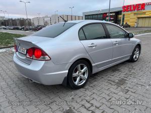 Grey Honda Civic 2007 in Tallinn, with an engine capacity of 1.30 L and mileage of 142 thousand km for 3300 €, photo 5 on AUTOMOTO.COM.LV