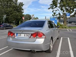 Серый Хонда Цивик 2007 в Рига, объемом двигателя 1.80 л и пробегом 340 тыс. км за 1200 €, фото 4 на AUTOMOTO.COM.LV