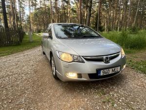 Pelēks Honda Civic 2008 Narva-Jēsū, ar dzinēja tilpumu 1.80 L un nobraukumu 146 tūkst. km par 2290 €, foto 14 vietnē AUTOMOTO.COM.LV