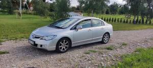 Grey Honda Civic 2008 in Vilnius, with an engine capacity of 1.30 L and mileage of 230 thousand km for 1250 €, photo 5 on AUTOMOTO.COM.LV