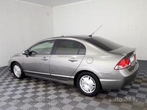 Pelēks Honda Civic 2008 Tallina, ar dzinēja tilpumu 1.30 L un nobraukumu 187 tūkst. km par 1799 €, foto 5 vietnē AUTOMOTO.COM.LV