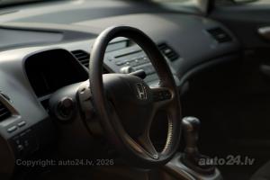 Серый Хонда Цивик 2009 в Таллин, объемом двигателя 1.80 л и пробегом 310 тыс. км за 2790 €, фото 6 на AUTOMOTO.COM.LV