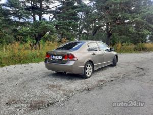 Серый Хонда Цивик 2009 в Таллин, объемом двигателя 1.80 л и пробегом 278 тыс. км за 900 €, фото 8 на AUTOMOTO.COM.LV
