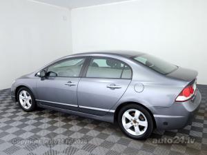 Pelēks Honda Civic 2011 Tallina, ar dzinēja tilpumu 1.80 L un nobraukumu 286 tūkst. km par 1899 €, foto 5 vietnē AUTOMOTO.COM.LV