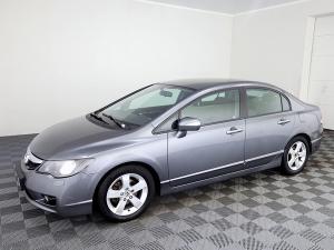 Pelēks Honda Civic 2011 Tallina, ar dzinēja tilpumu 1.80 L un nobraukumu 286 tūkst. km par 1799 €, foto 3 vietnē AUTOMOTO.COM.LV
