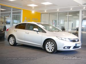 Pelēks Honda Civic 2012 Tallina, ar dzinēja tilpumu 1.80 L un nobraukumu 146 tūkst. km par 7500 €, foto  vietnē AUTOMOTO.COM.LV