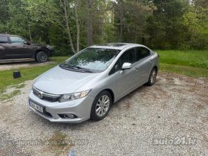Grey Honda Civic 2013 in Tallinn, with an engine capacity of 1.80 L and mileage of 157 thousand km for 5300 €, photo 6 on AUTOMOTO.COM.LV