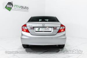 Grey Honda Civic 2013 in Tallinn, with an engine capacity of 1.80 L and mileage of 157 thousand km for 6990 €, photo 8 on AUTOMOTO.COM.LV
