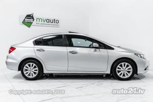 Grey Honda Civic 2013 in Tallinn, with an engine capacity of 1.80 L and mileage of 157 thousand km for 6990 €, photo 11 on AUTOMOTO.COM.LV