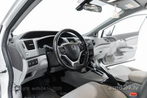 Grey Honda Civic 2013 in Tallinn, with an engine capacity of 1.80 L and mileage of 157 thousand km for 6990 €, photo 13 on AUTOMOTO.COM.LV
