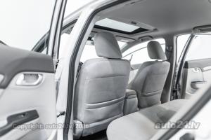 Grey Honda Civic 2013 in Tallinn, with an engine capacity of 1.80 L and mileage of 157 thousand km for 6990 €, photo 20 on AUTOMOTO.COM.LV