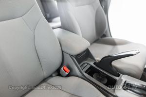 Grey Honda Civic 2013 in Tallinn, with an engine capacity of 1.80 L and mileage of 157 thousand km for 6990 €, photo 23 on AUTOMOTO.COM.LV
