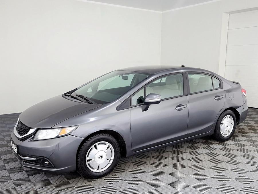 Grey Honda Civic 2013 in Tallinn, with an engine capacity of 1.80 L and mileage of 277 thousand km for 2099 €, photo 11 on AUTOMOTO.COM.LV