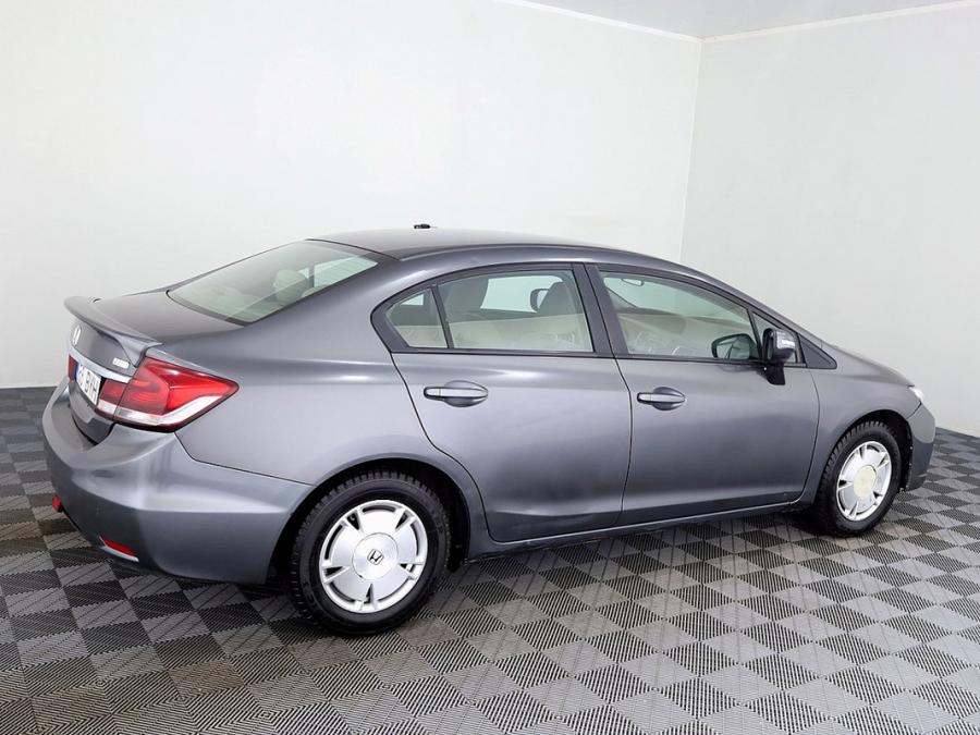 Grey Honda Civic 2013 in Tallinn, with an engine capacity of 1.80 L and mileage of 277 thousand km for 2099 €, photo 12 on AUTOMOTO.COM.LV