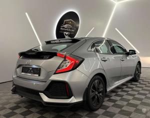Grey Honda Civic 2017 in Marijampole, with an engine capacity of 1.50 L and mileage of 149 thousand km for 9650 €, photo 28 on AUTOMOTO.COM.LV