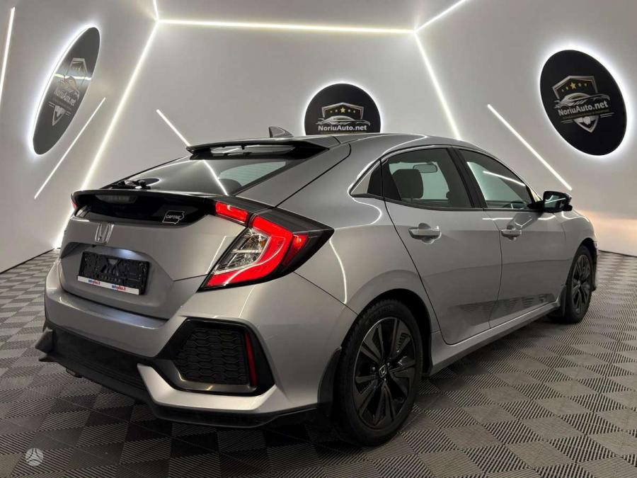 Grey Honda Civic 2017 in Marijampole, with an engine capacity of 1.50 L and mileage of 149 thousand km for 9650 €, photo 30 on AUTOMOTO.COM.LV