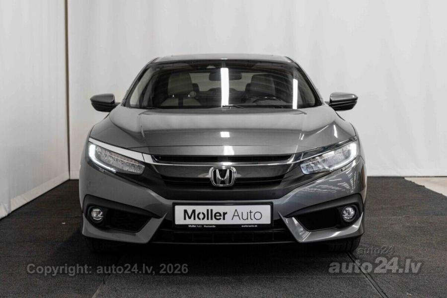 Grey Honda Civic 2018 in Tallinn, with an engine capacity of 1.50 L and mileage of 121 thousand km for 14500 €, photo 3 on AUTOMOTO.COM.LV