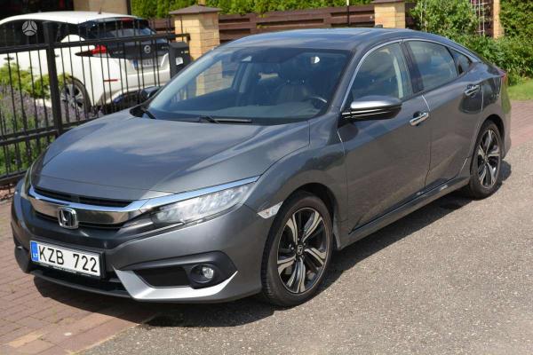 Grey Honda Civic 2018 in Vilnius, with an engine capacity of 1.50 L and mileage of 164 thousand km for 12000 €, photo 1 on AUTOMOTO.COM.LV