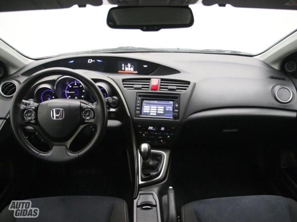 Grey Honda Civic 2014 in Vilnius, with an engine capacity of 1.60 L and mileage of 206 thousand km for 6799 €, photo 2 on AUTOMOTO.COM.LV