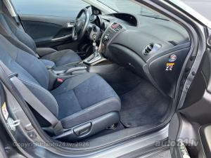 Grey Honda Civic 2014 in Kuressaare, with an engine capacity of 1.80 L and mileage of 121 thousand km for 8390 €, photo 12 on AUTOMOTO.COM.LV